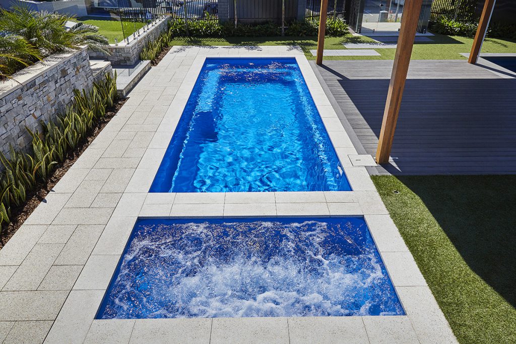 Hamilton Spa 2.8m x 1.6m - Pelagic Pools