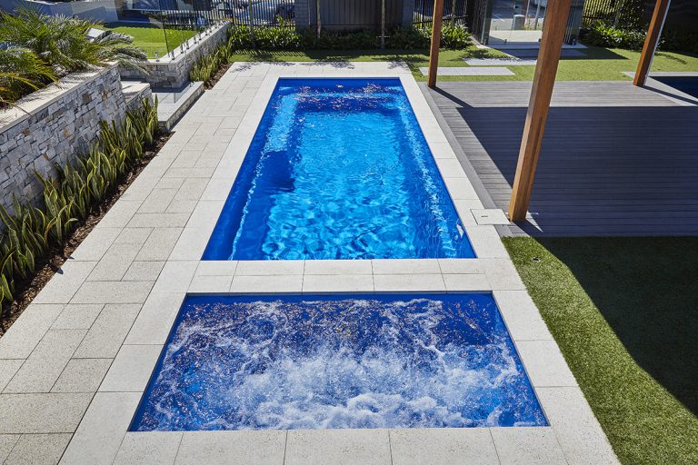 Hamilton Spa 2.8m x 1.6m - Pelagic Pools